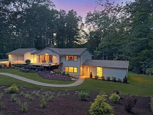 house with 5 bedroom, Concord MA DS103809847