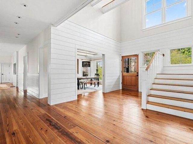 house with 5 bedroom, Concord MA ES103808581