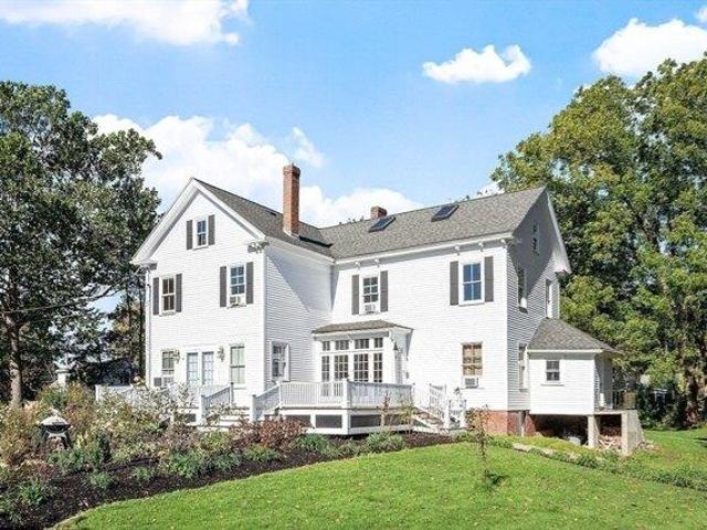house with 5 bedroom, Concord MA ES103965785