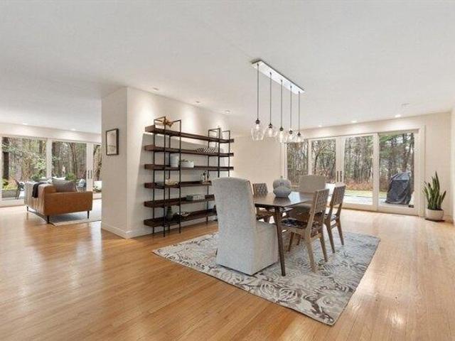 house with 5 bedroom, Concord MA ES103969730