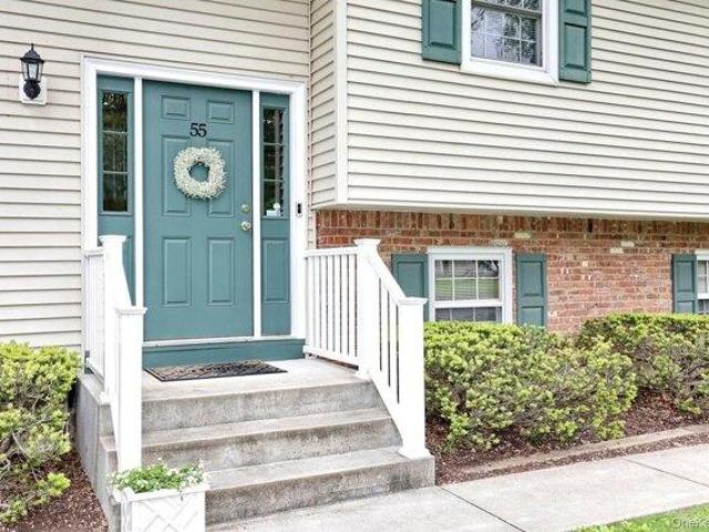 house with 5 bedroom, Congers NY DLS102280264