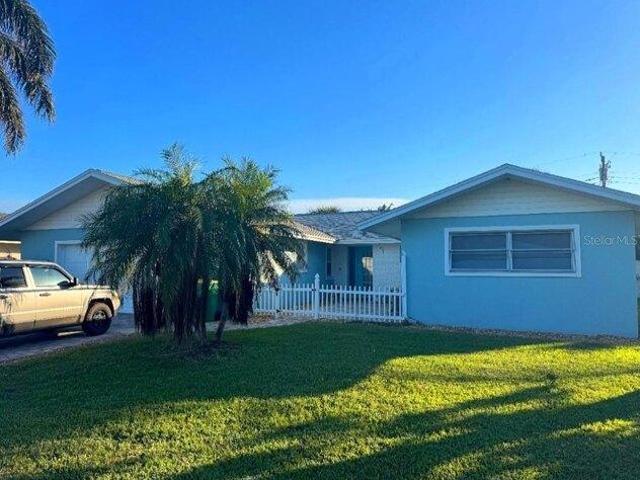 house with 5 bedroom, Cocoa Beach FL DLS90891365