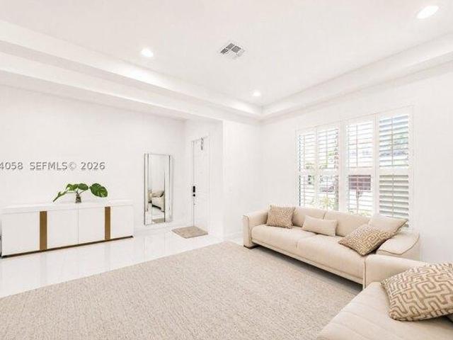 house with 5 bedroom, Coconut Creek FL ES104898863