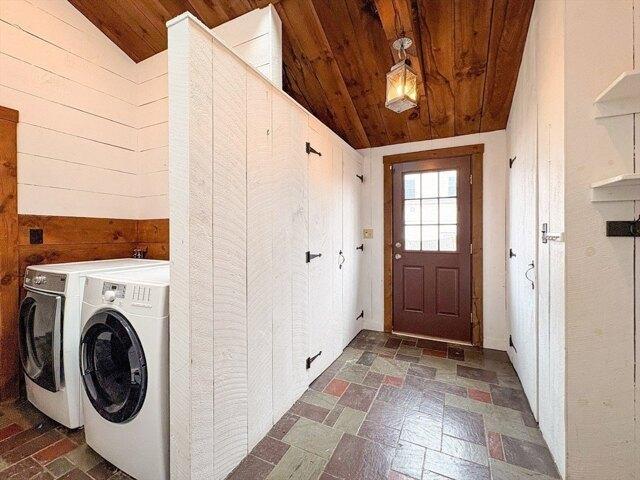 house with 5 bedroom, Cohasset MA DS102823420