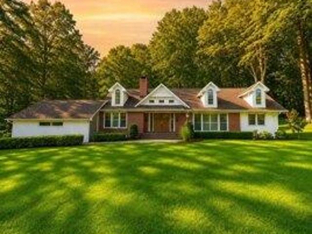 house with 5 bedroom, Colts Neck NJ ES104808703