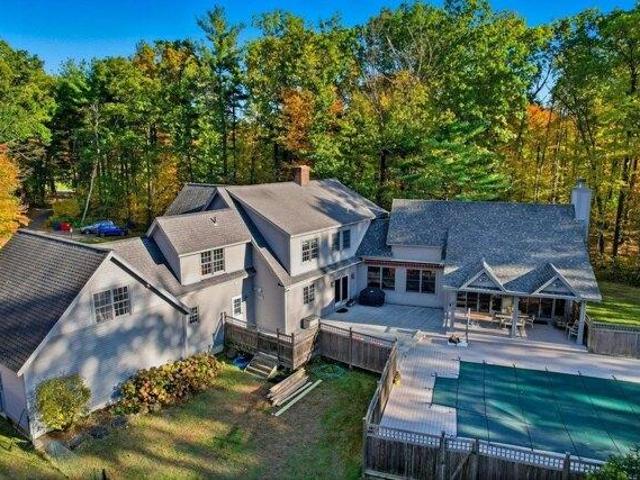 house with 5 bedroom, Colchester VT ES103663591