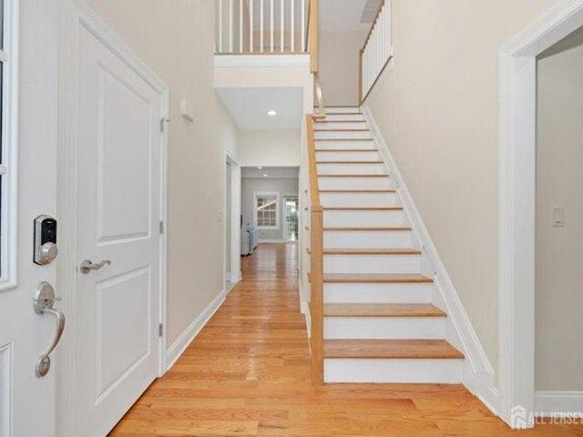 house with 5 bedroom, Colonia NJ DS104112375