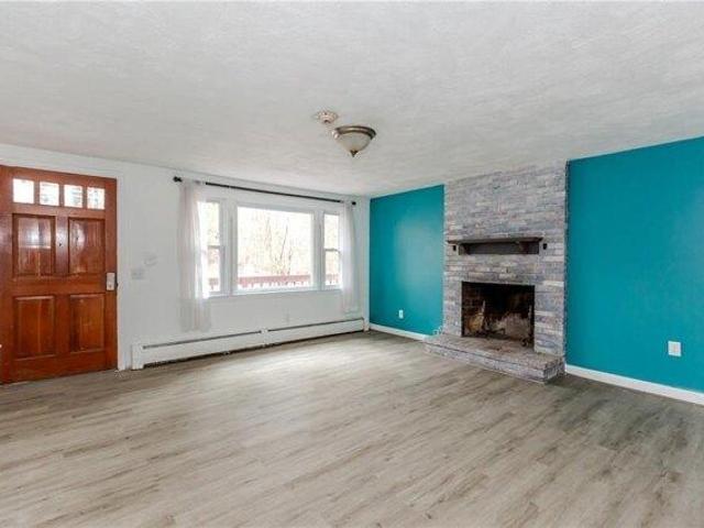 house with 5 bedroom, Coventry RI DS102775870