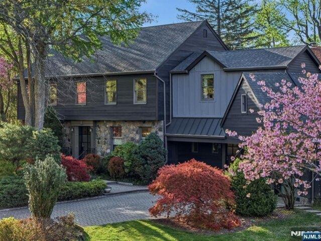 house with 5 bedroom, Closter NJ DS102216340