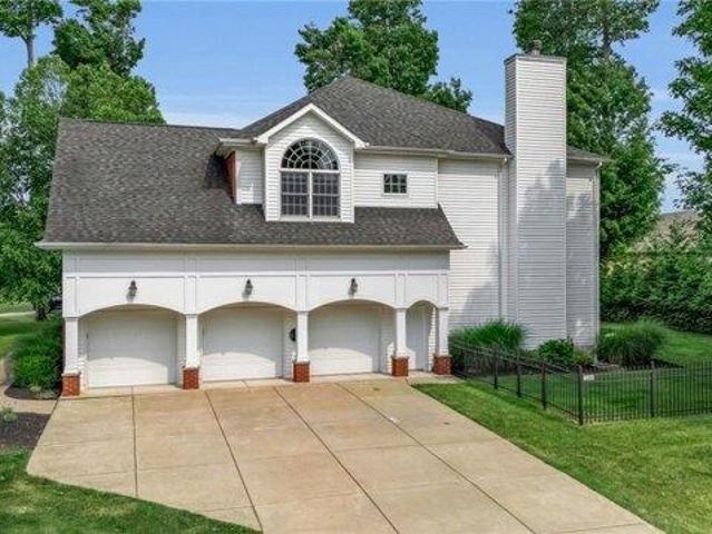 house with 5 bedroom, Clarence Center NY ES104908263