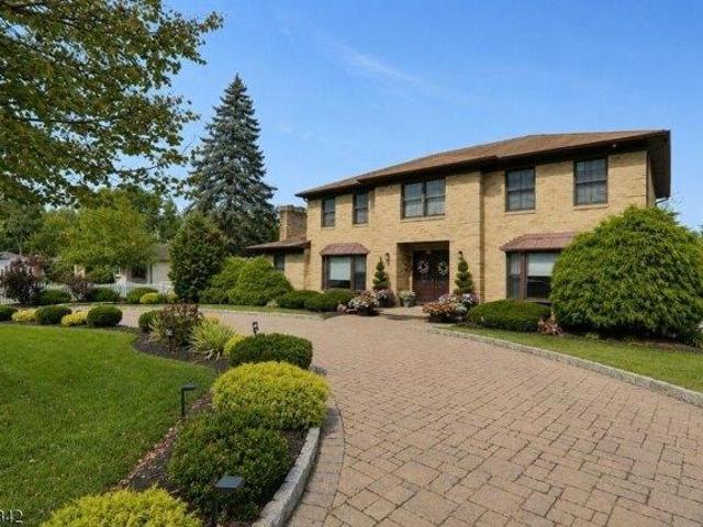 house with 5 bedroom, Clark NJ ES102826236