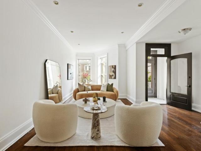house with 5 bedroom, Crown Heights NY DLS102245788