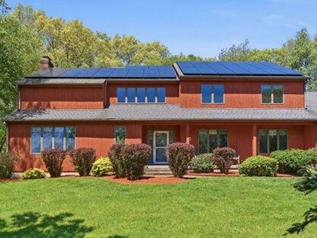 house with 5 bedroom, Cromwell CT DLS102280493