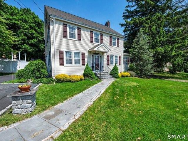 house with 5 bedroom, Cromwell CT ES103158928