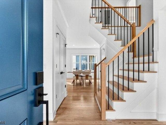 house with 5 bedroom, Cranford NJ DLS102478500