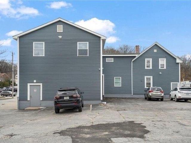 house with 5 bedroom, Cranston RI DLS102442913