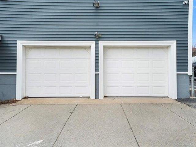 house with 5 bedroom, Cranston RI ES104807780