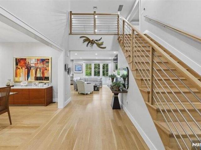 house with 5 bedroom, Cresskill NJ DS101857820