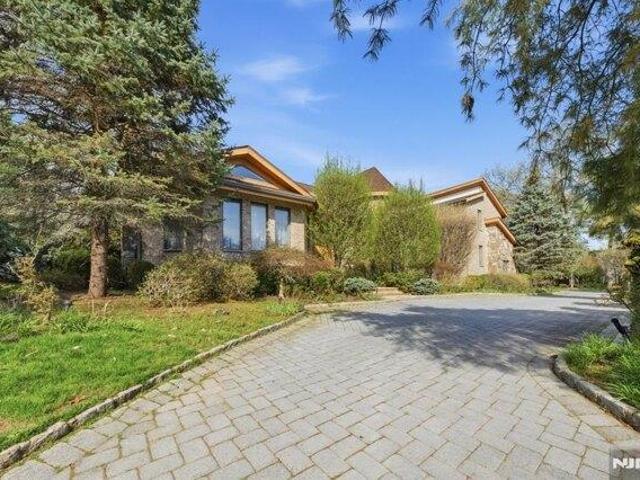 house with 5 bedroom, Cresskill NJ DS101999186
