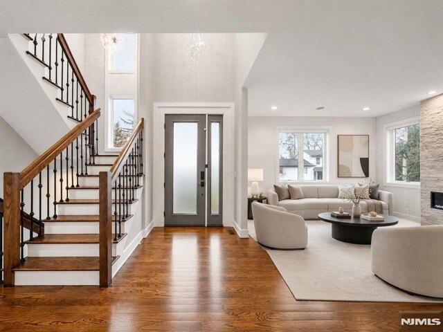 house with 5 bedroom, Cresskill NJ ES104408507