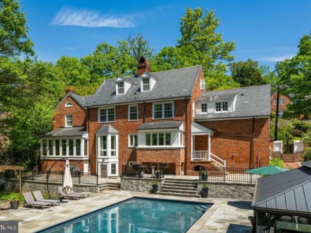 house with 5 bedroom, DC DC DS101987036