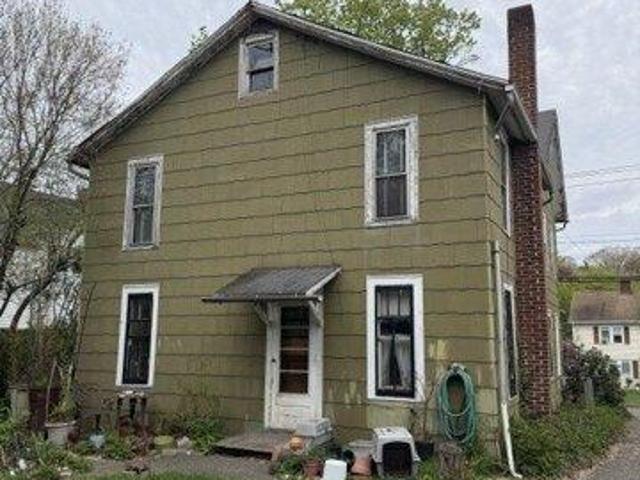 house with 5 bedroom, Danbury CT DS102256168