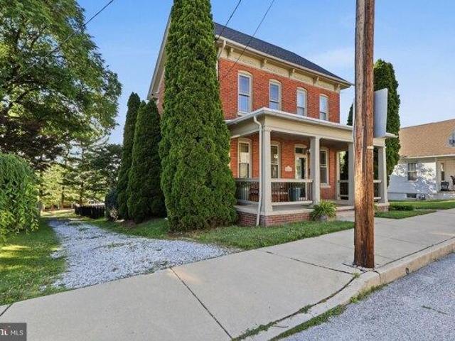 house with 5 bedroom, Dallastown PA ES104905762
