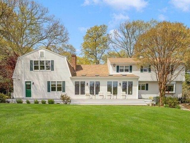 house with 5 bedroom, Dartmouth MA DS102959595