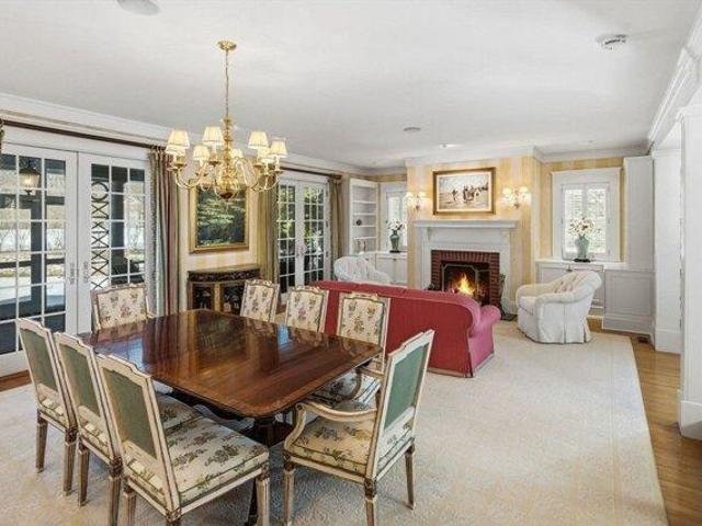 house with 5 bedroom, Dartmouth MA ES103188581