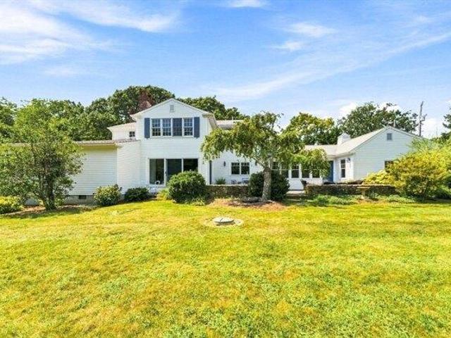 house with 5 bedroom, Dartmouth MA ES105092629
