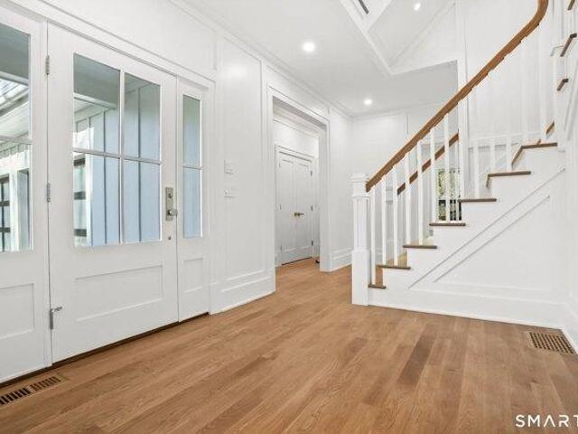house with 5 bedroom, Darien CT DLS102763039