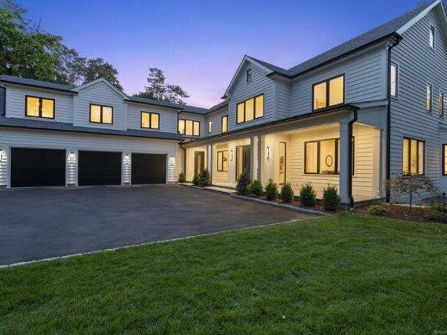 house with 5 bedroom, Darien CT DS102707800