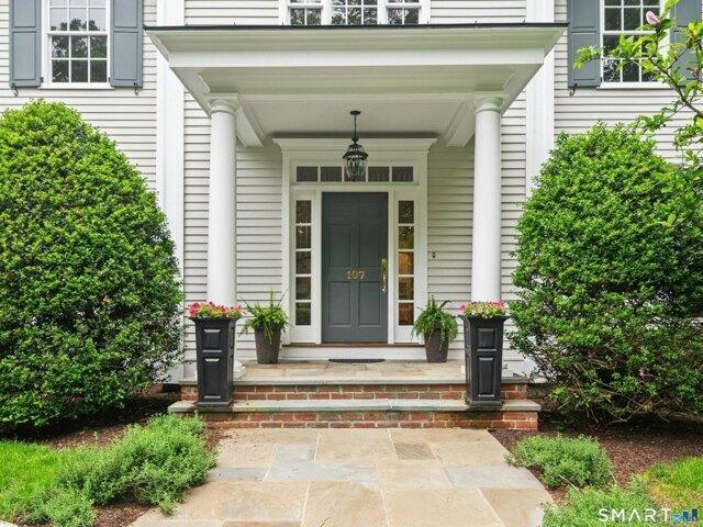 house with 5 bedroom, Darien CT ES103438347