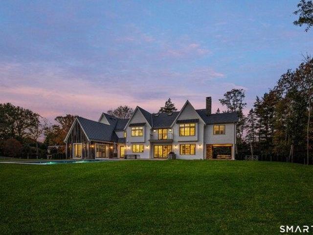 house with 5 bedroom, Darien CT ES104149418