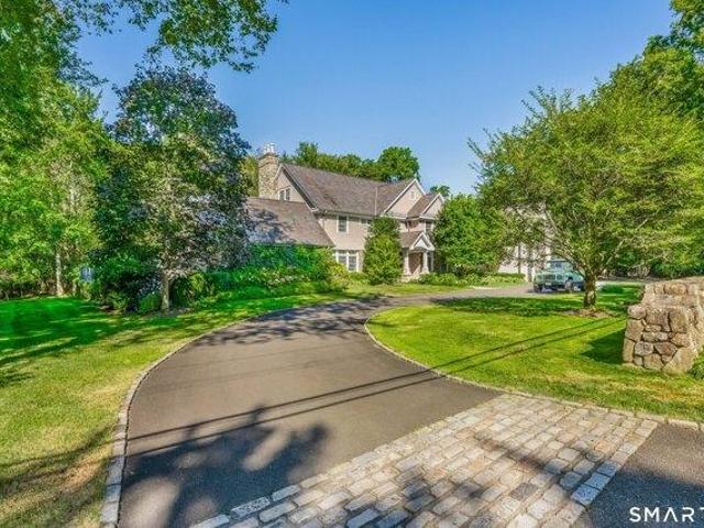 house with 5 bedroom, Darien CT ES104188304