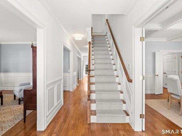 house with 5 bedroom, Darien CT ES104234917