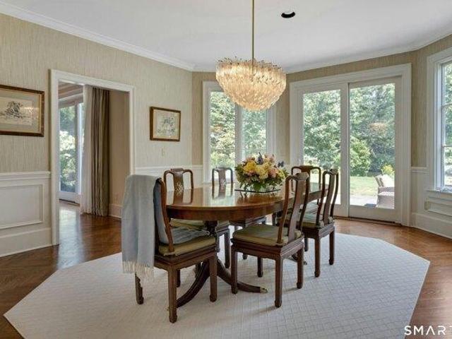 house with 5 bedroom, Darien CT ES105574924