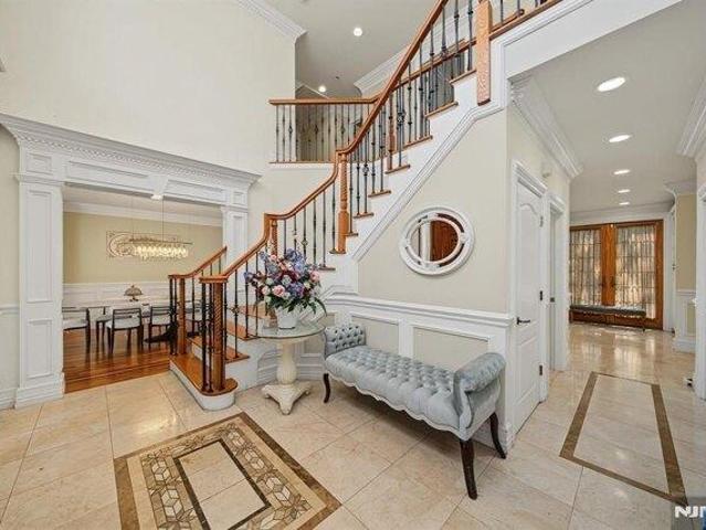 house with 5 bedroom, Demarest NJ ES104374507