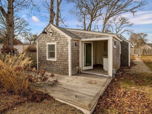 house with 5 bedroom, Dennis MA DLS102798786
