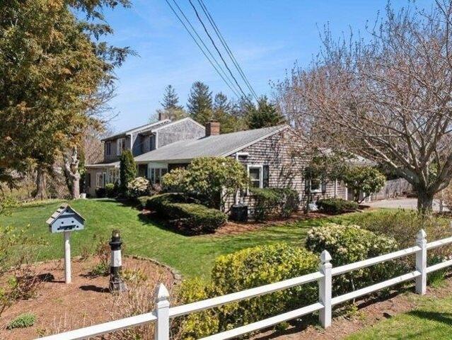 house with 5 bedroom, Dennis MA ES105106202