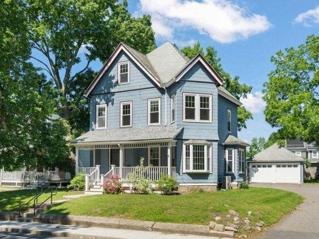 house with 5 bedroom, Dedham MA DS103125880