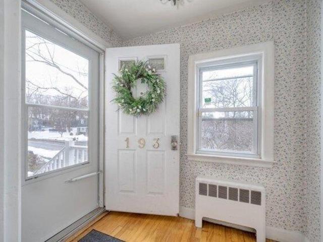 house with 5 bedroom, Dedham MA ES103189318