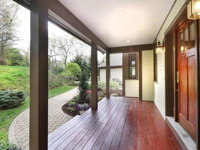 house with 5 bedroom, Dedham MA ES104445048