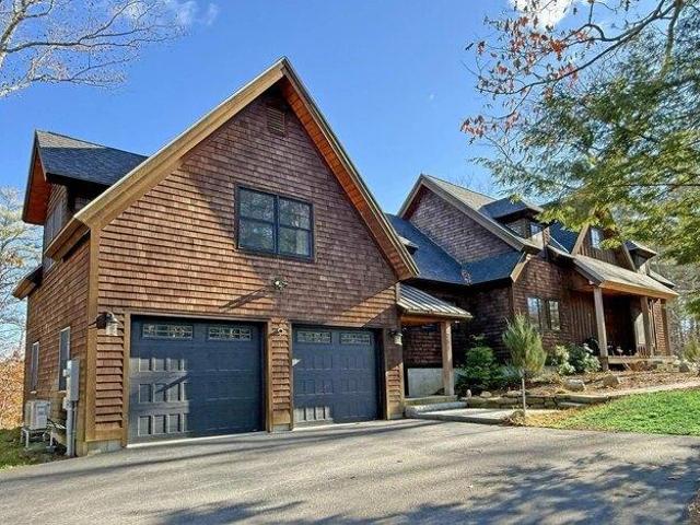 house with 5 bedroom, Deerfield NH DLS102959387