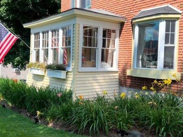 house with 5 bedroom, Derby VT DS102528902