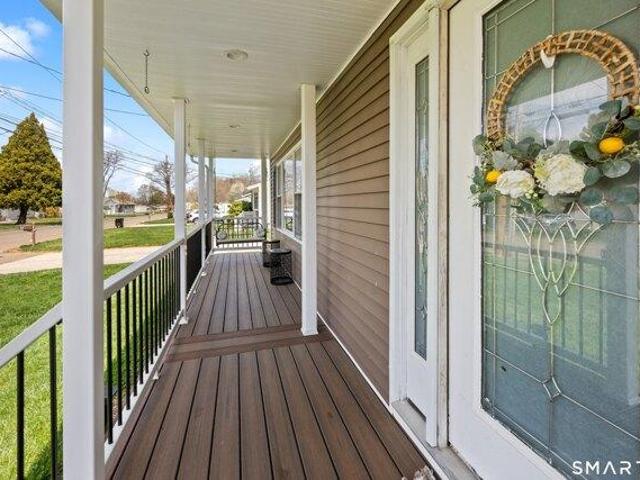 house with 5 bedroom, Derby CT DS102729237
