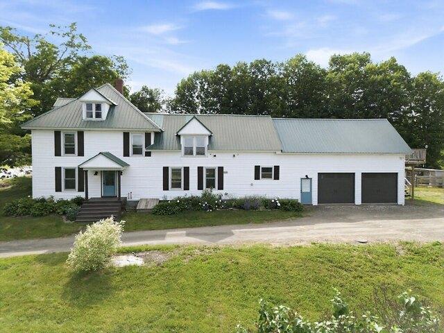 house with 5 bedroom, Dexter ME DS104008065