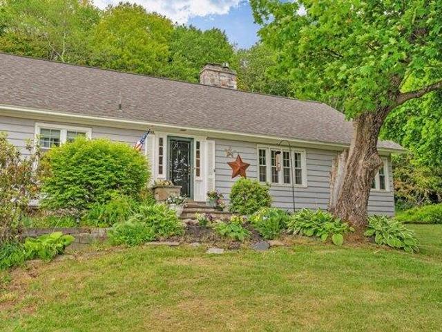 house with 5 bedroom, Dexter ME ES103100209