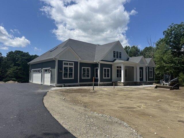 house with 5 bedroom, Douglas MA DS104010290