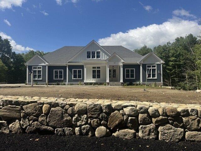 house with 5 bedroom, Douglas MA DS104478042